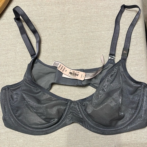 Victoria's Secret | Intimates & Sleepwear | Nwt Convertible To Cross ...